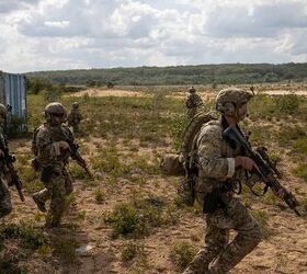 POTD: Special Forces Group – Aerial Assault Mission | thefirearmblog.com