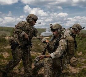 POTD: Special Forces Group – Aerial Assault Mission | thefirearmblog.com