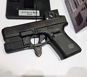 Glock 19 Gen 3 Met Licht NIGHTSTICK ™ TSM 12G LIGHT W/GREEN LASER