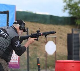 POTD: PCC IPSC World Shoot - Two In The Air And A Magazine Change ...